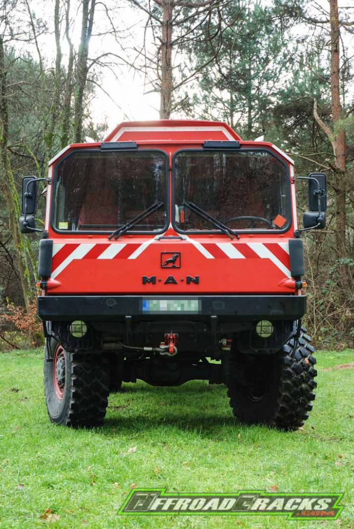 MAN KAT1 – Die mobile OFFROAD-WERKSTATT | OFFROADCRACKS.com