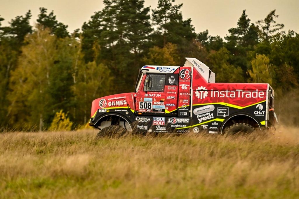 TRUCK for DAKAR 2023: LADY PRAGA V4S by Ales Loprais – Gallery & Videos ...