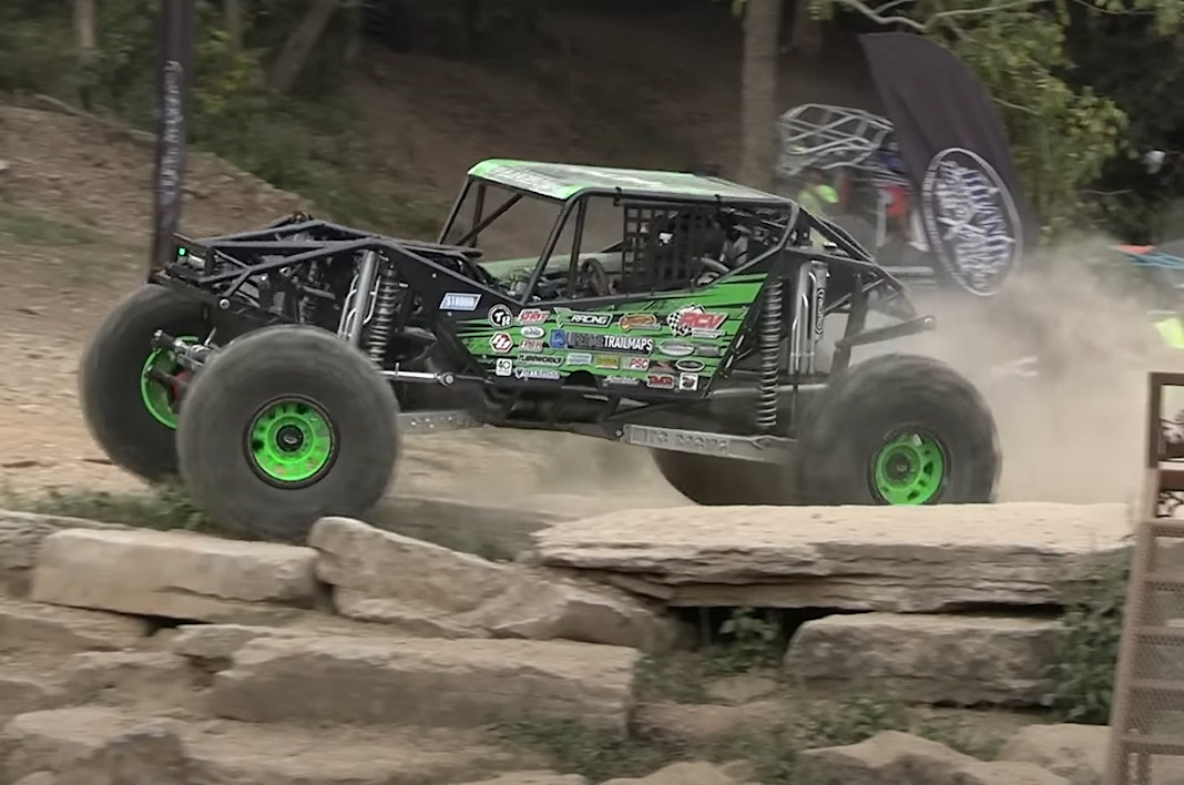 4×4 ROCK BOUNCER at RUSH SPRINGS: TIM CAMERON vs. WADE GOODE – Infight ...