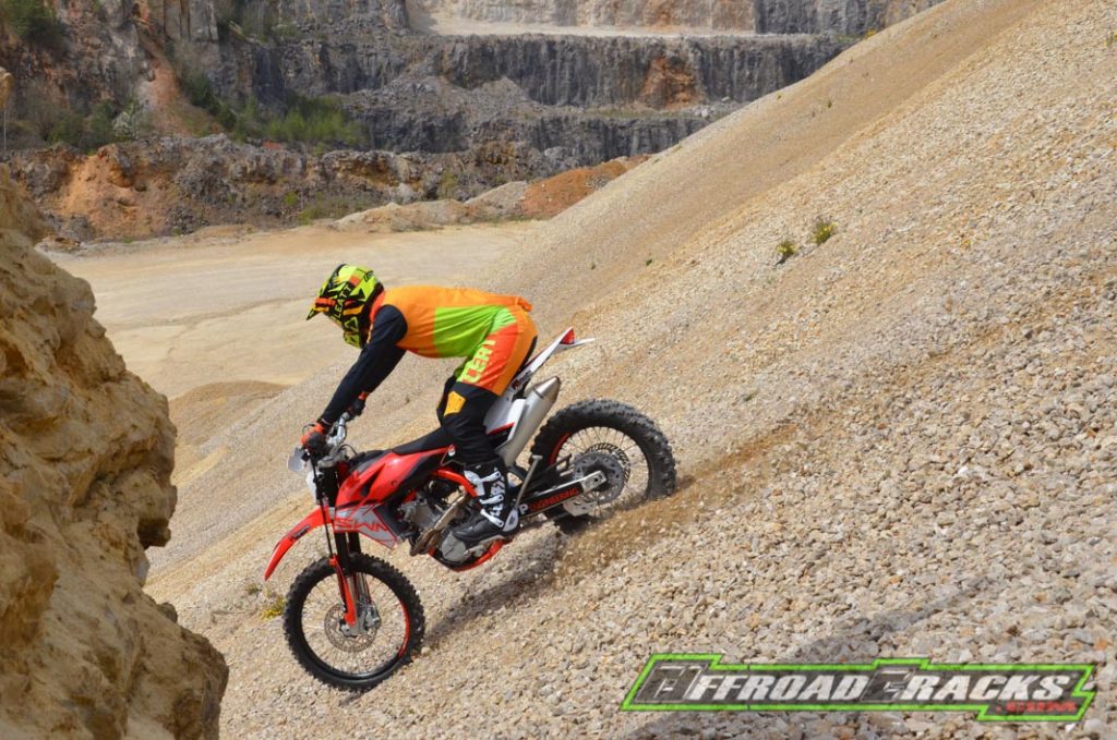 ENDURO TEST: SWM RS 500R – The POWER HOUSE / Der DONNERBOLZEN – Review ...