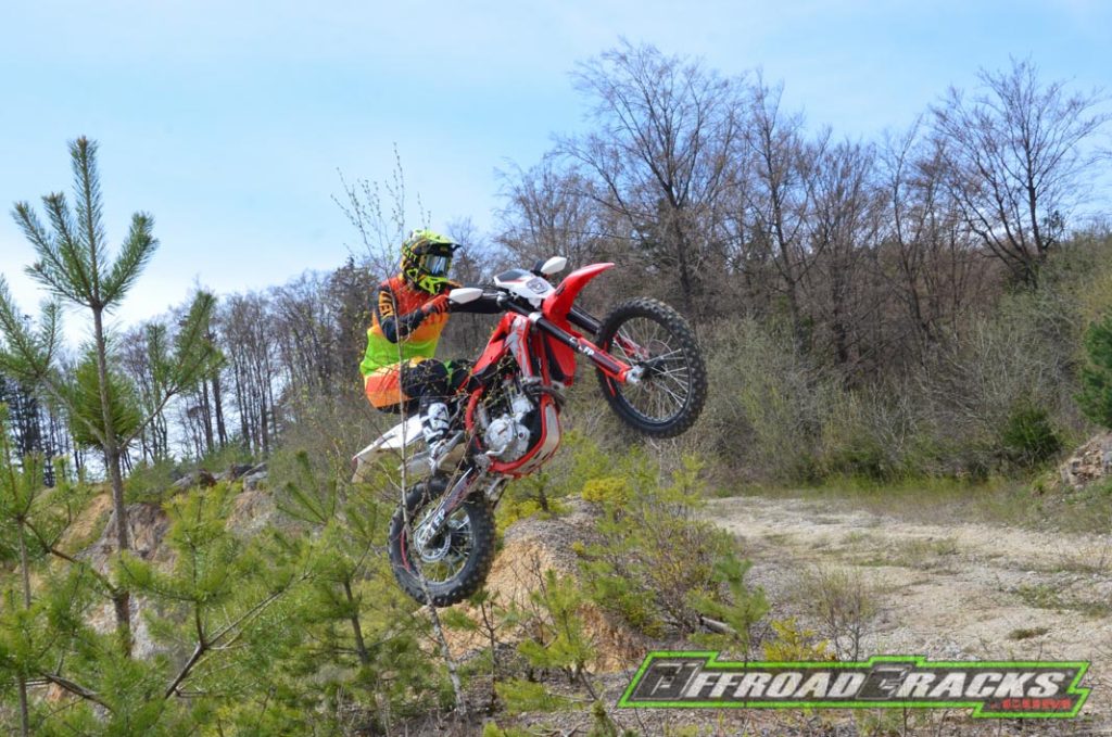 ENDURO TEST: SWM RS 500R – The POWER HOUSE / Der DONNERBOLZEN – Review ...