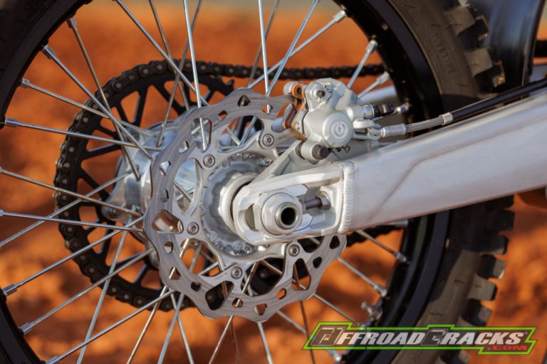 TRIUMPH MOTOCROSS 2024: TF 250-X firts detailed tech specs / Erste ...