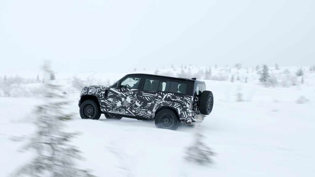 NEW DEFENDER OCTA V8 TWIN TURBO – High Performance all terrain hero ...