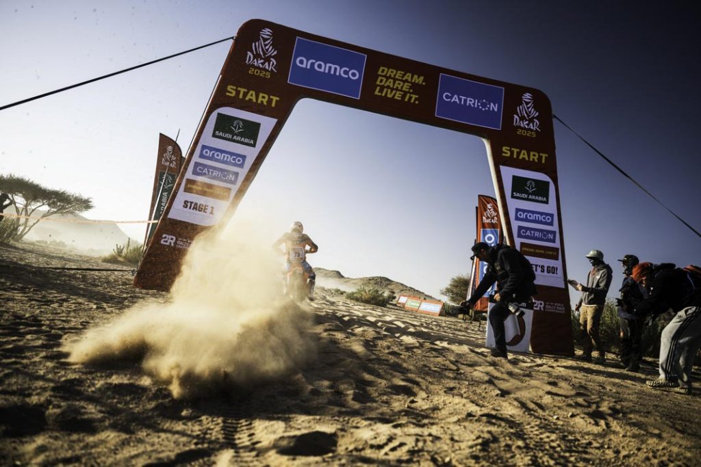DAKAR 2025: Stage 1 / 1. Etappe – all classes: VIDEO-Highlights, report ...